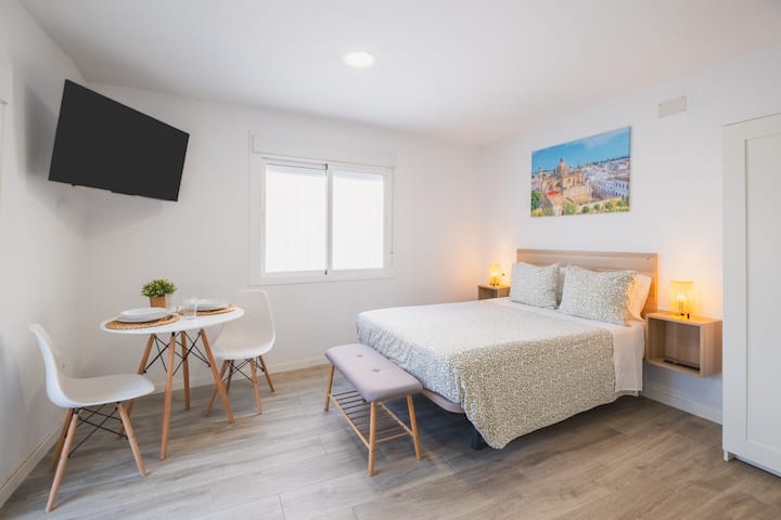 Estudio Frente Al Alcázar Jerez - Jerez de la Frontera