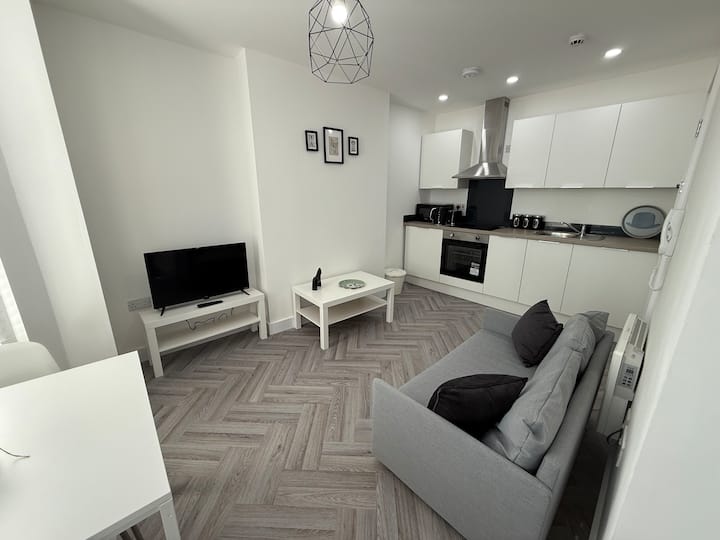 (2) 9 Mill Lane-city Centre Apartment. Brand New! - Cardiff