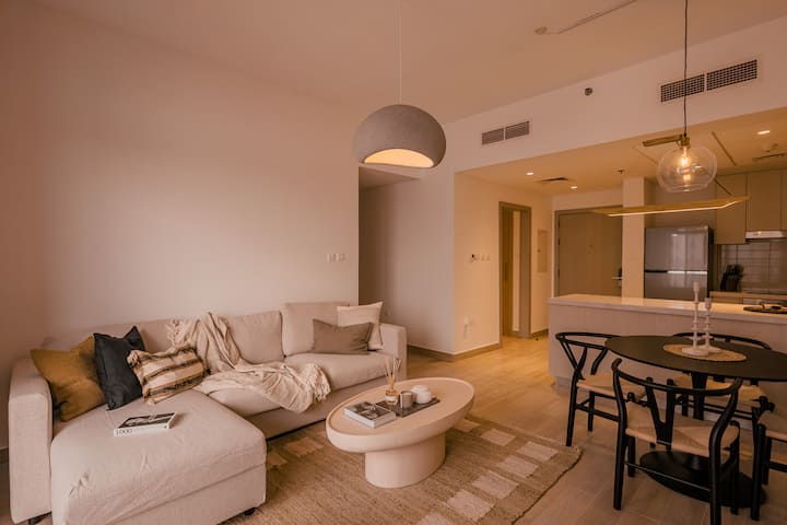 Yas Island Elegant 2br With Lake & Pool View - Abu Dhabi