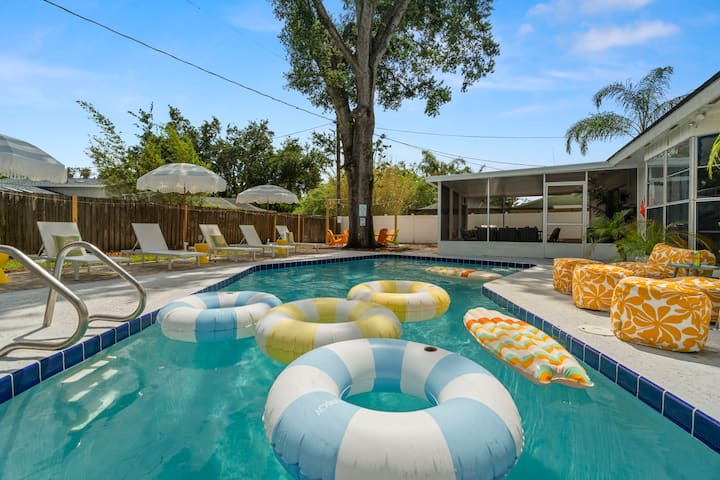 Minigolf~heated Pool~outdoor Projector~gameroom - Riverview, FL