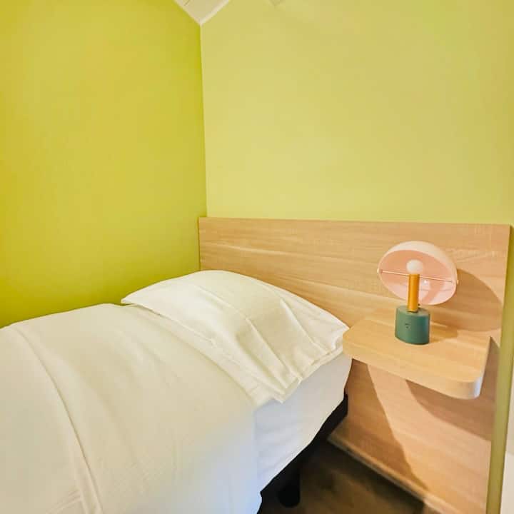 Singola Con Bagno Privato E Parcheggio Riservato - Módena
