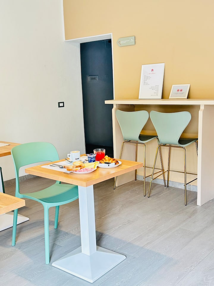 Matrimoniale Con Bagno E Ingresso Indipendente - Modena