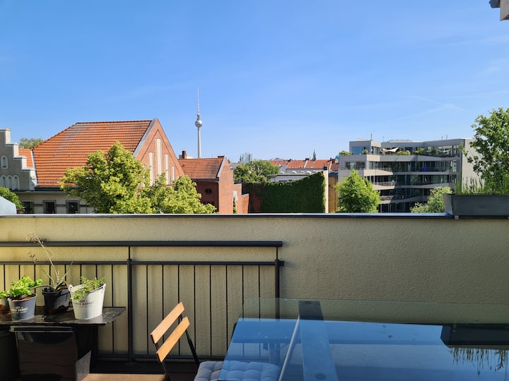 Top-lage Aussicht | 25qm Zimmer Privatbad & Balkon - Berlin