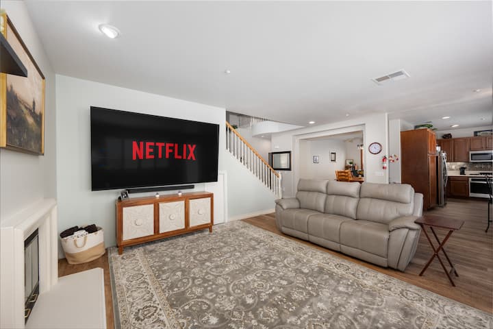 1 Br 1 Bath, Free Netflix/hbo/hulu/disney - Oceanside, CA