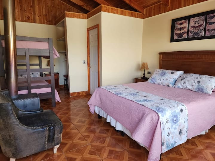 Habitación Familiar - Victoria, Chile