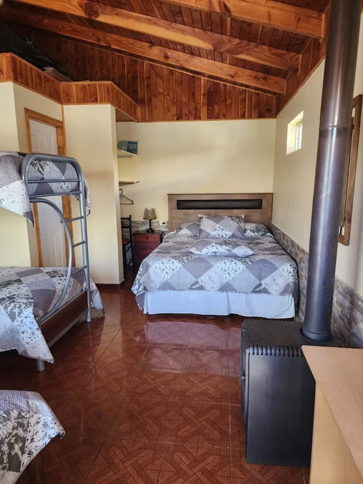 Habitación Clásica, Baño Privado - Victoria, Chile