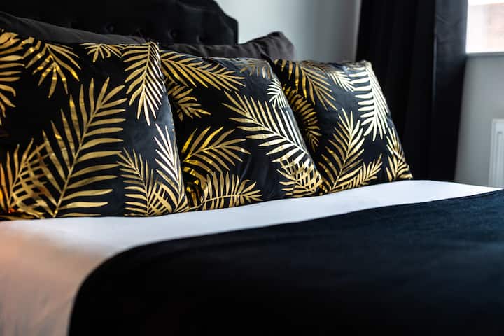 The Cotswold Cornerstone - Stockton-on-Tees