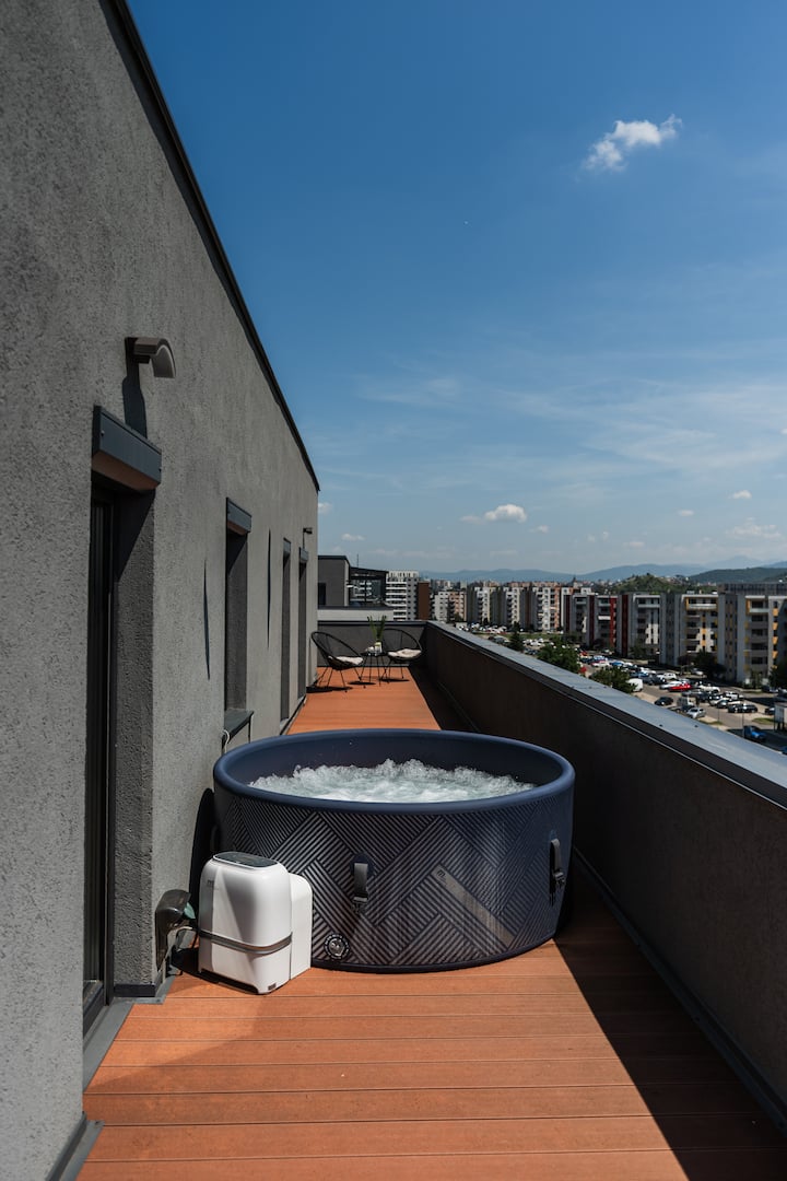 Skylark | Melbourne Penthouse With Jacuzzi & View - Brassó