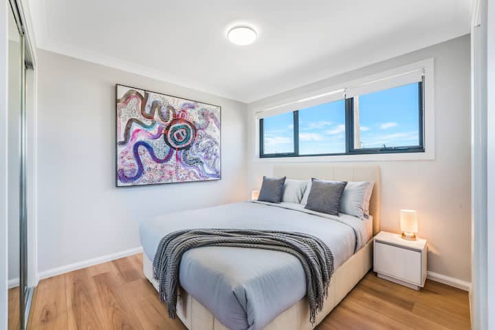 Close To Shops - 2 En-suites - Netflix & Wifi! - Liverpool