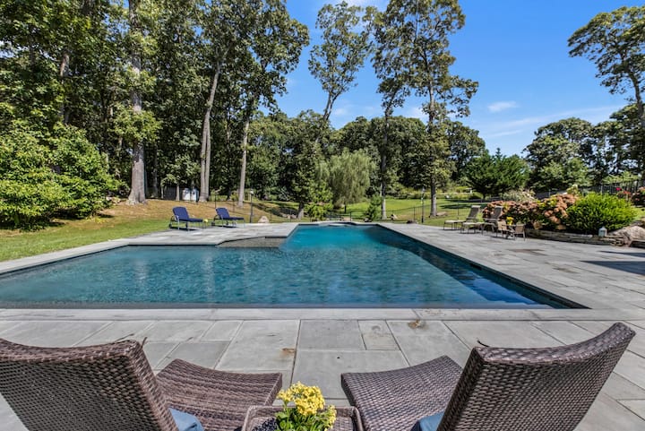 Northfork Villa! Pool-beach-wine - Mattituck, NY