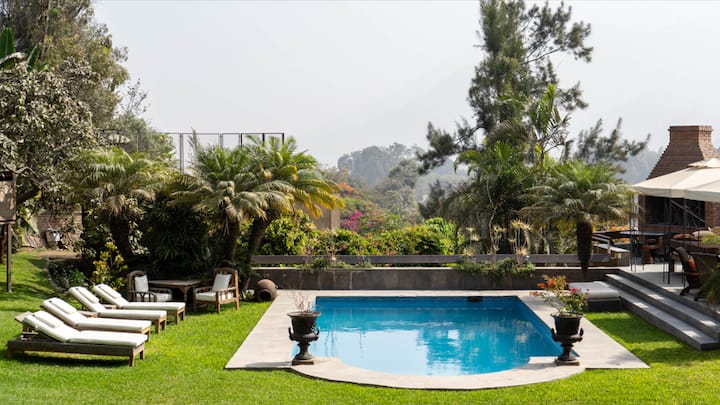 Casa De Campo Los Pinos, Cantuta - Santa Eulalia, Perou