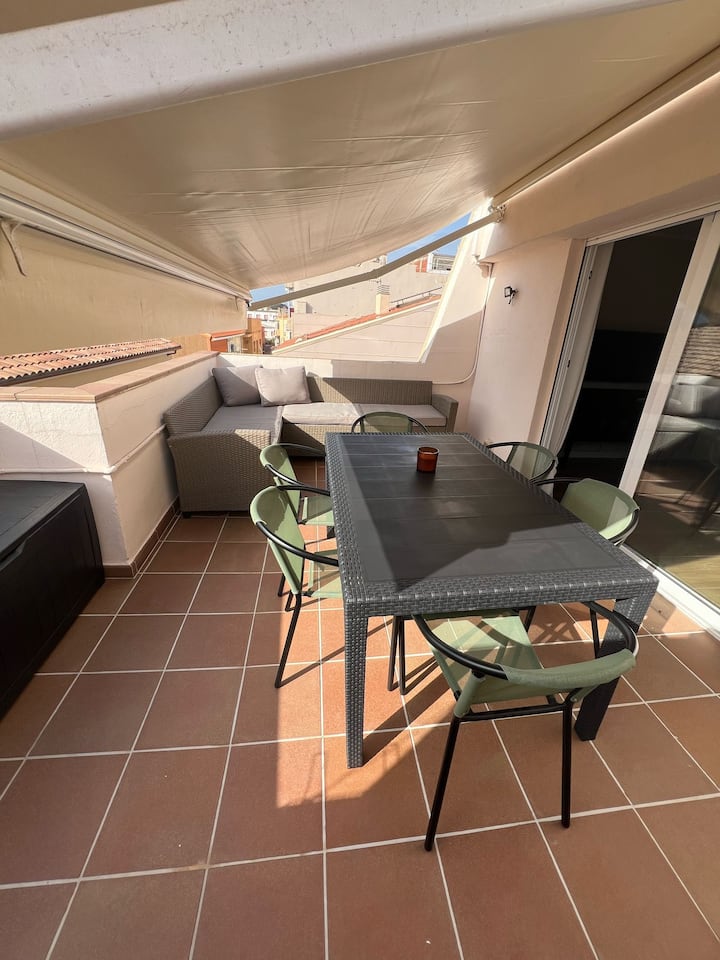 Moderno áTico En Palamós - Palamós