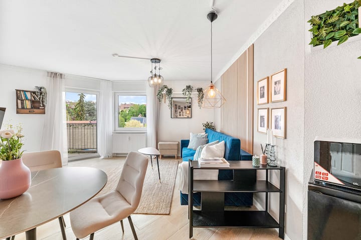 Zwei-zimmer Appartment Mit Parkplatz - Ludwigsburg