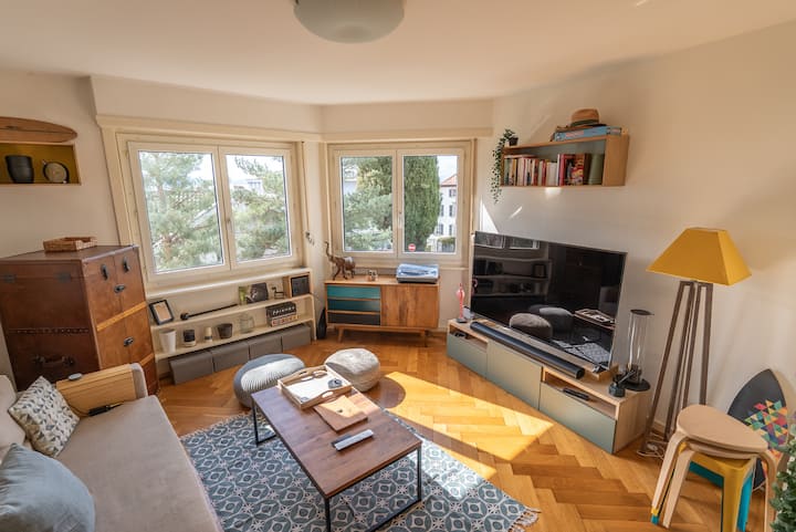 Apt ÉQuipé | Gym, Cinéma, Café & Internet Rapide - Lausanne