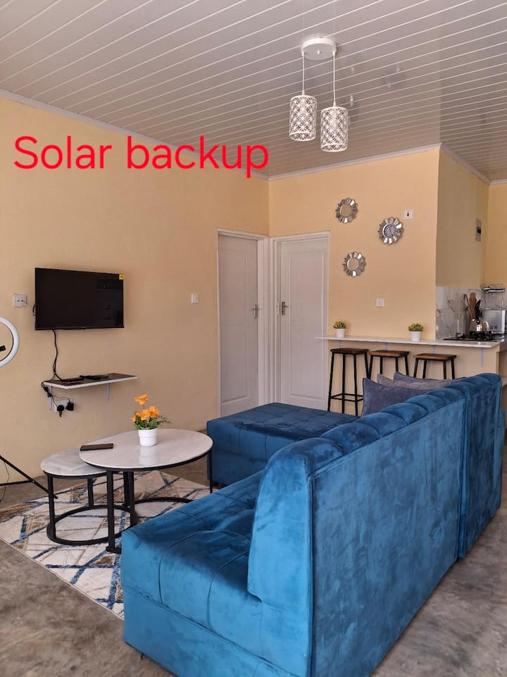 Self Catering 1 Bedroom Apartment - Solar Backup - Lusaka