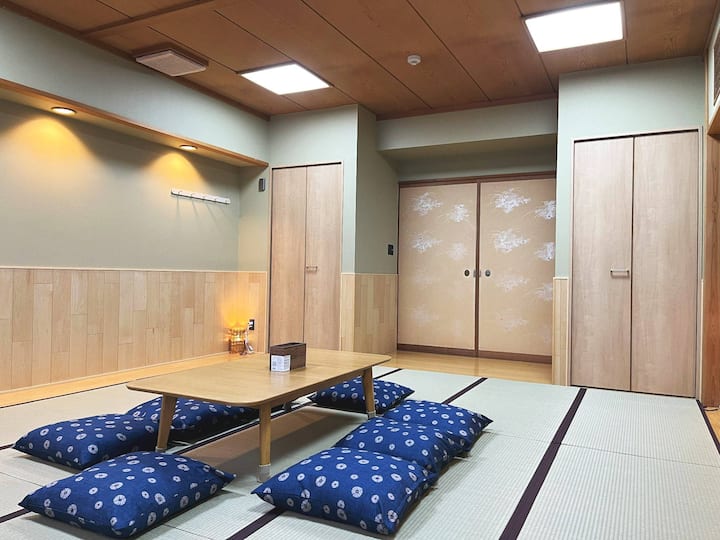 浅草寺まで徒歩８分の広くて静かな民泊（和室、最大8名宿泊可能） - Asakusa
