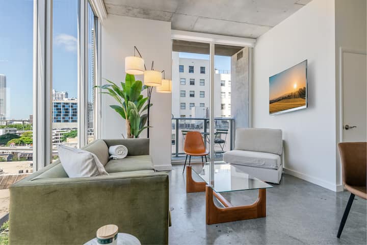Modern 2bd/2ba Apartment Near Brickell City Centre - Miami