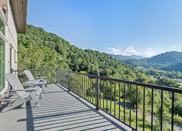 Brand New Home-maggie Valley Top Floor Great Views - Waynesville, NC