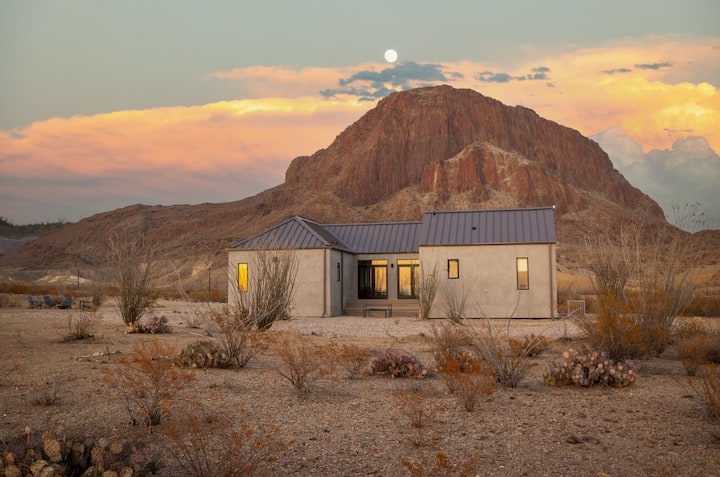 The Ocotillo • Luxury House • 7 Mins To Bbnp - Terlingua, TX