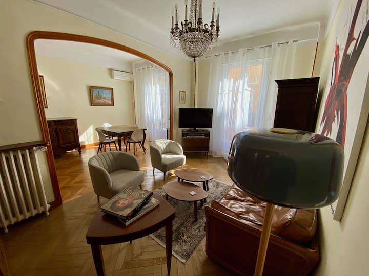 Splendide Et Vaste Appartement Carré D'or - Nizza