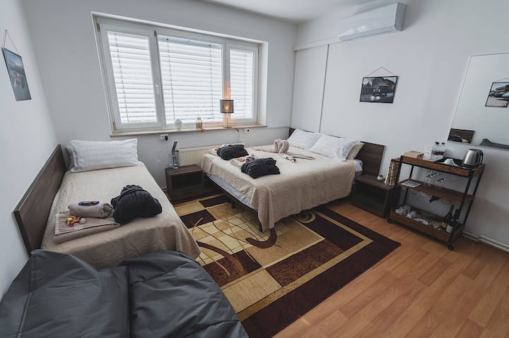 Two Big Rooms & Private Bathroom - Ljubljana