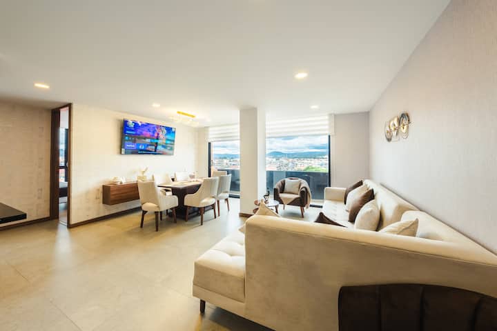 Acogedor Y Moderno Departamento A Pasos De Tranvía - Cuenca