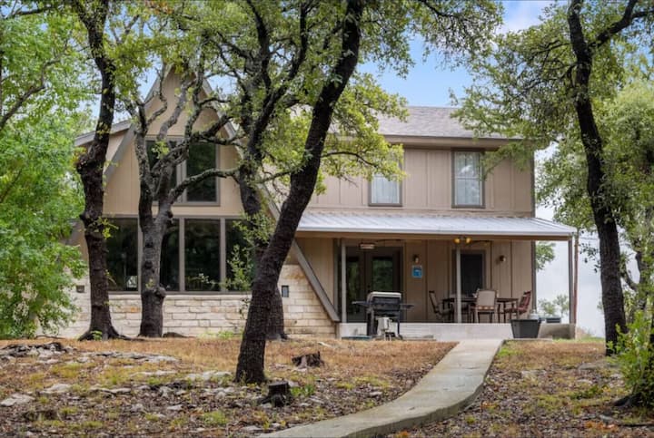 Brownwood Lodge - Roomy Lakeside - Lake Brownwood, TX