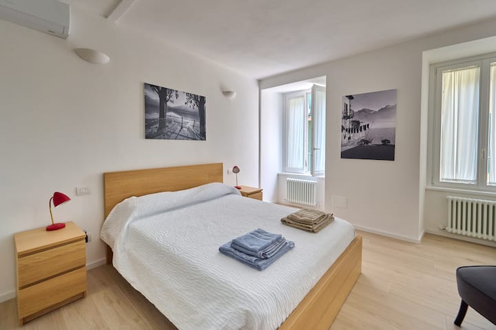 La Casa Del Fotografo - Mandello del Lario