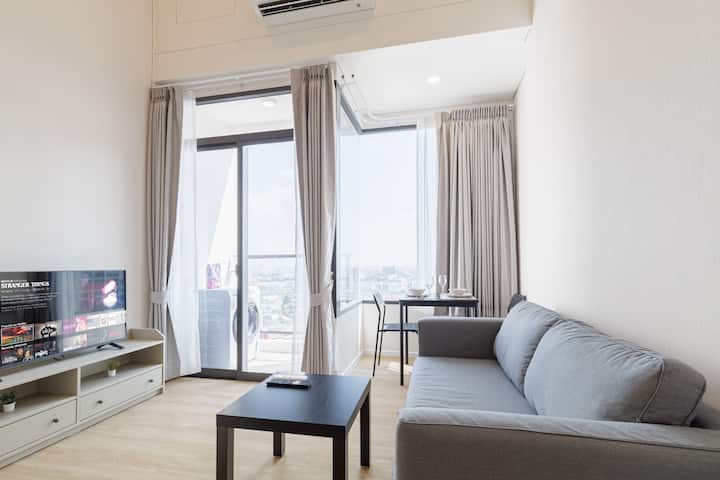 Rama9- Duplex Near Train Market/ Rca Free Pool Gym - Bang Kapi District