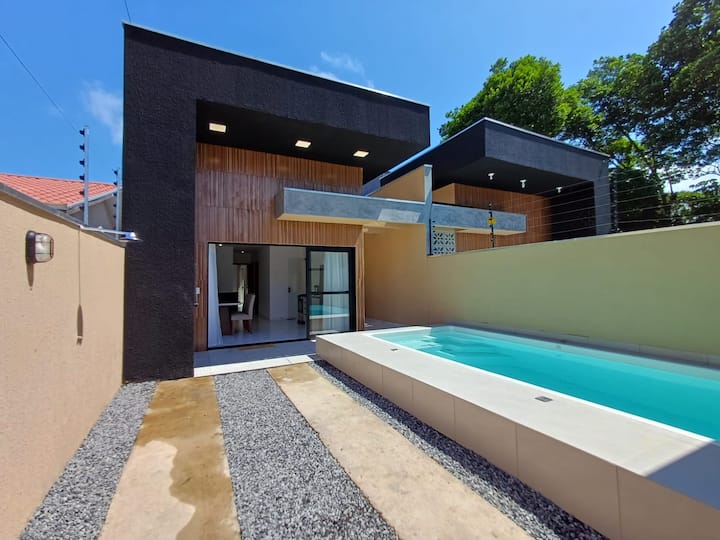 Casa Nova Com Piscina E Quintal Amplo Em Guaratuba - Guaratuba