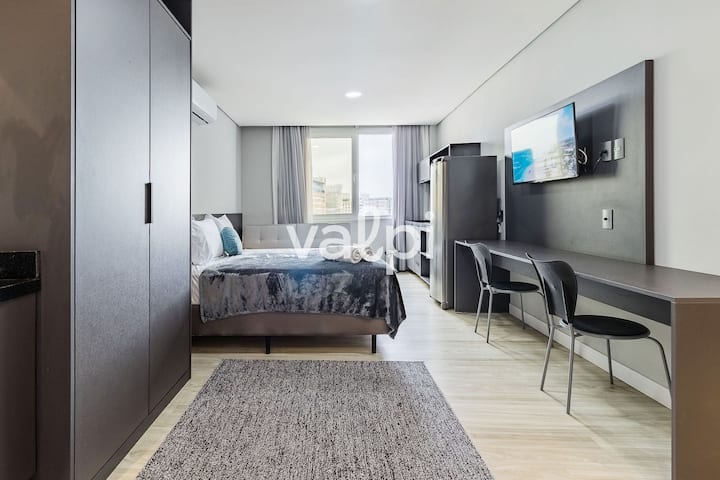 Cama Queen, Piscina, Smarttv, Terraço - Tc1001 - Porto Alegre