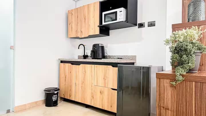 Apt+wifi+ac+kitchen+tv+laundry+work Area @Sabaneta - Sabaneta