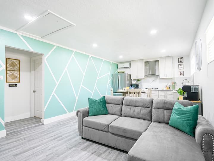 Cozy 1 Bed Apt~private Patio~firepit~wifi~sleeps 4 - Mount Dora, FL