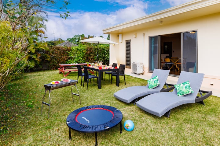 【沖縄・今帰仁】ビーチ3分・最大12名・広々庭＆bbq可・星空鑑賞！ - Okinawa