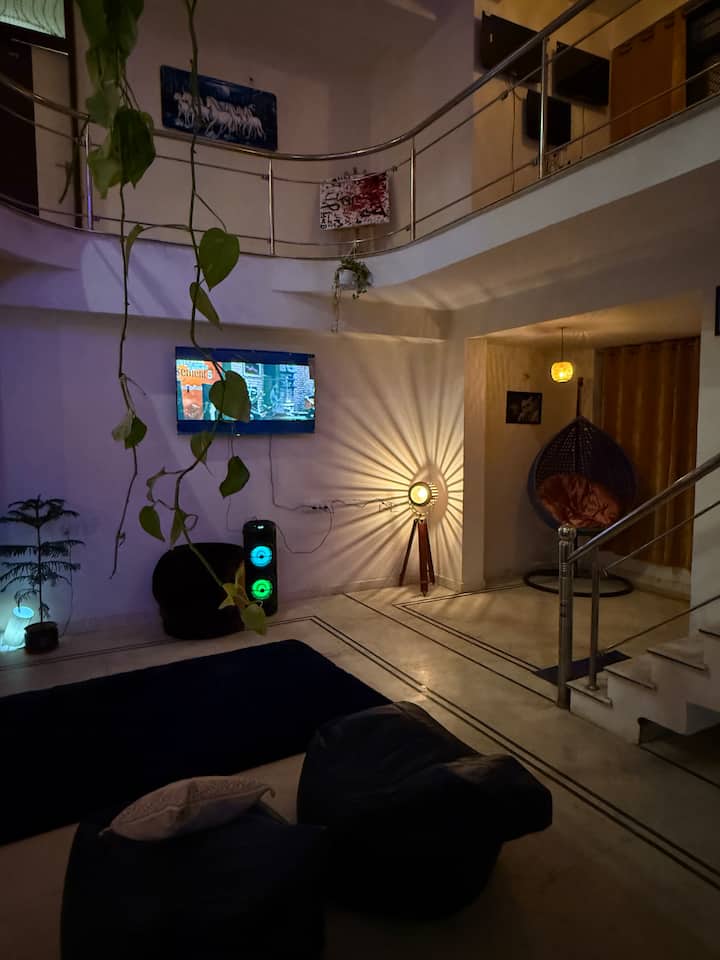 For Late Nights & Slow Mornings -Groups - ジャイプル