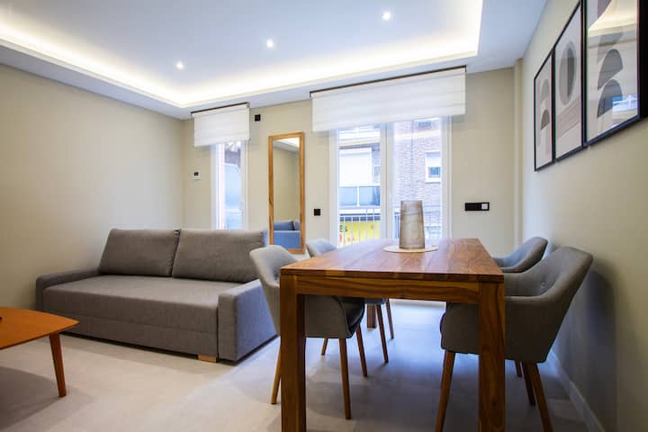 Modern Apartment In Barrio De Salamanca - Madrid