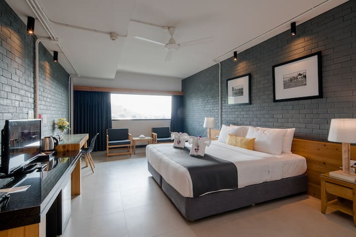 King Bed Room Near Centralphuket - Phuket district, Thailand
