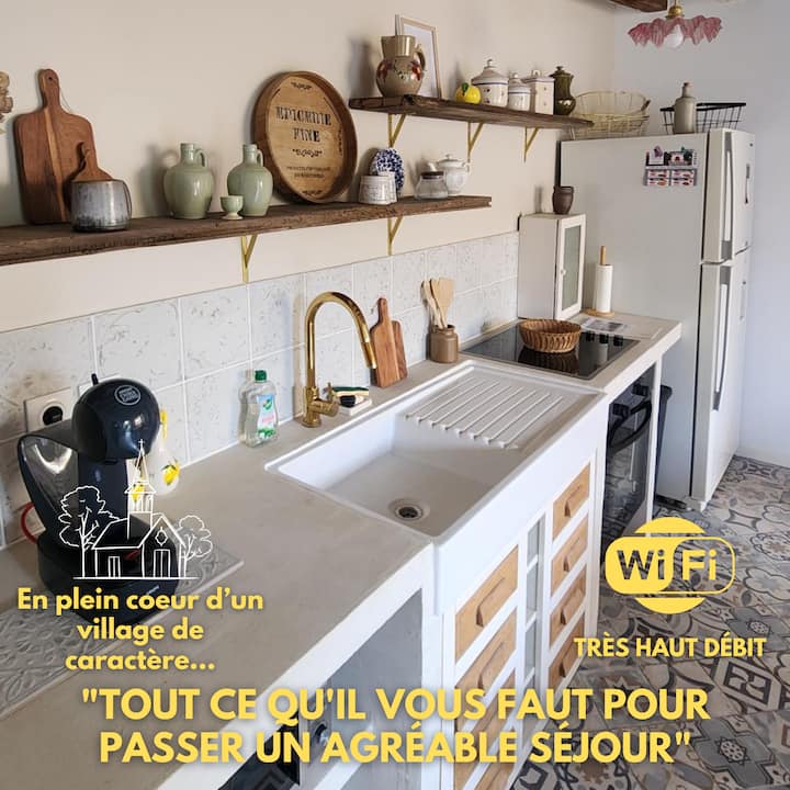 -La Maison Du Clocher-au Calme-wifi - Mayenne