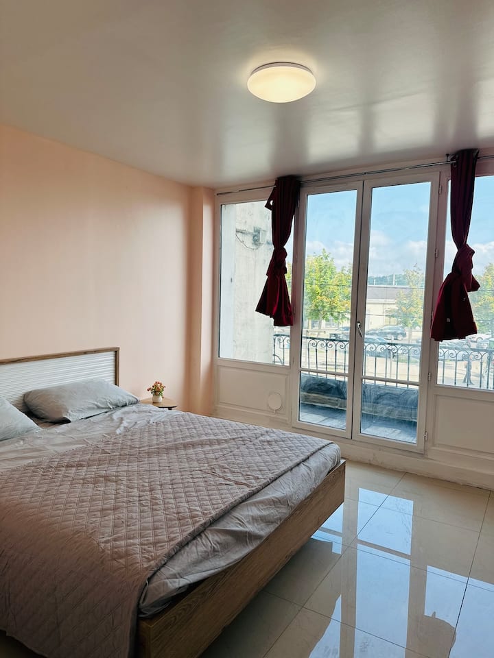 Appart Neuf- Gare Creil- Balcon - Creil