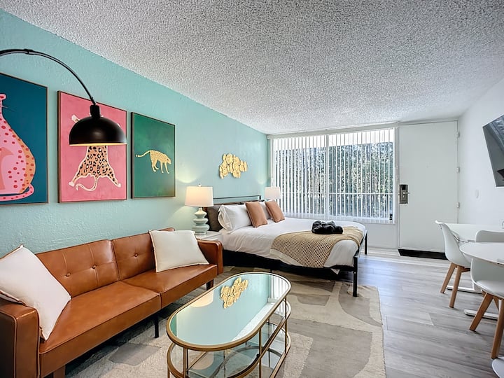 Jacksonville Studio | Near Beach & Eats - Jacksonville