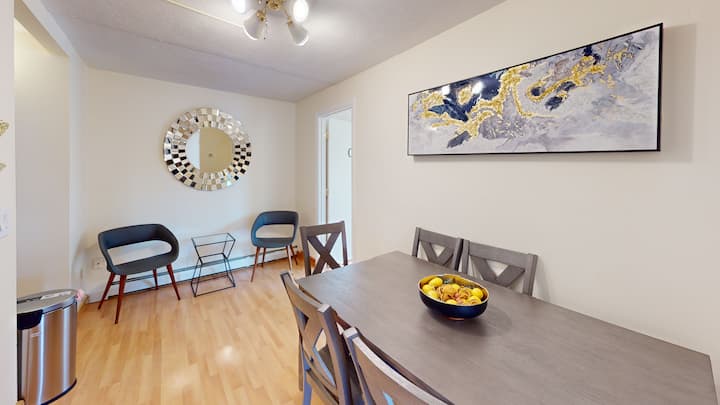Bright 3 Bed Near Harvard Square - Cambridge, MA