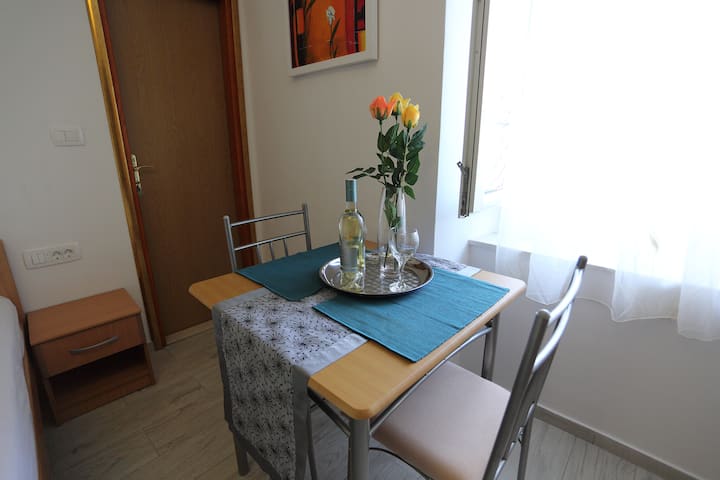 Golden Gate Dream Rooms 2 - Split