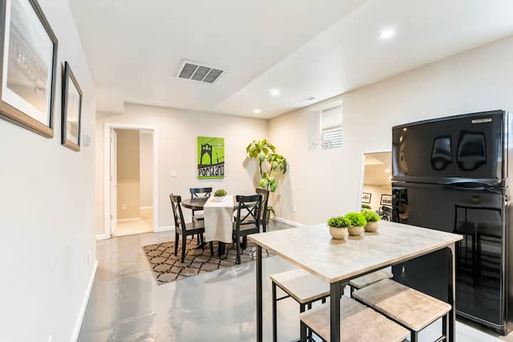 Irving Park Place | Close To Moda Center - Boise - Portland