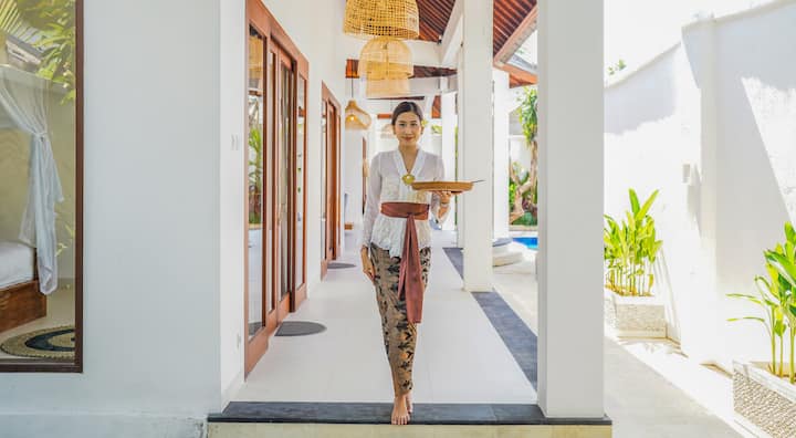 4br Villa Recently Renovated, Walk To Sanur Beach - Sanur