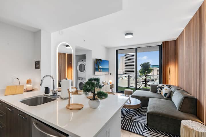 Downtown Miami | Free Parking | Walk To Brickell - Miami