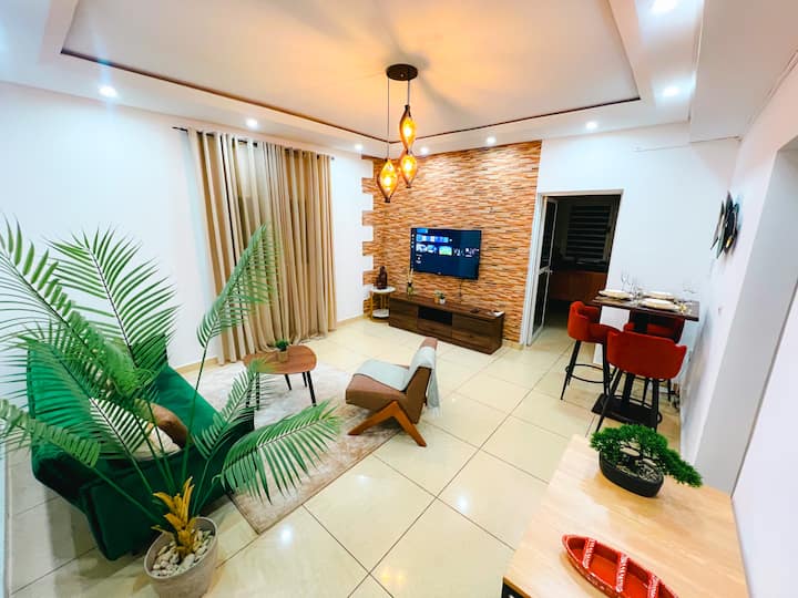 Suite Kimia: T2 Central Lumineux Cocody Valon Wifi - Abidjan