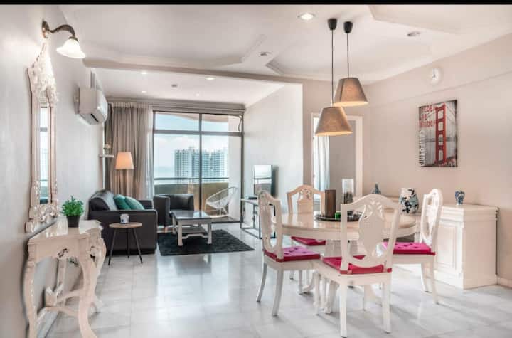 3 Bedroom Serviced Suites #1 @ Century Bay - Bayan Lepas