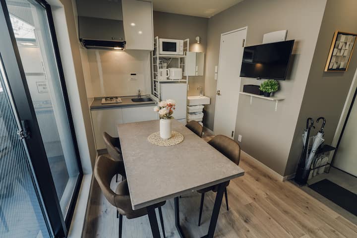 碧空203|临近天王寺、通天阁、难波|地铁直达难波、梅田|动物园前站徒步约1分|精美公寓 - Osaka