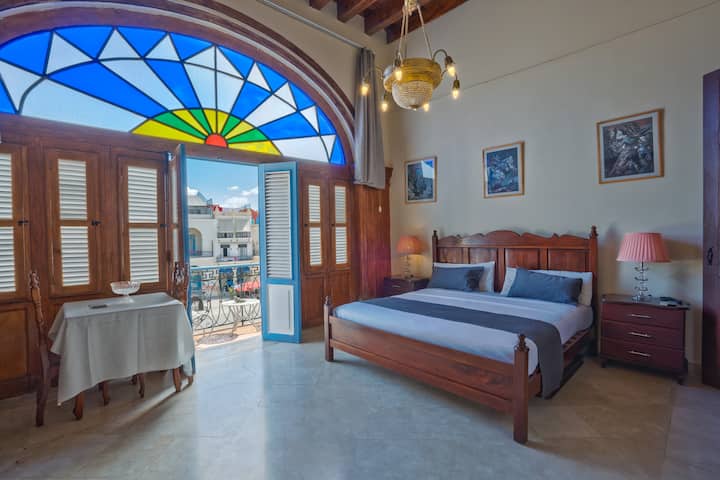 Suite Exclusiva Con Balcón En La Plaza Vieja - Havana