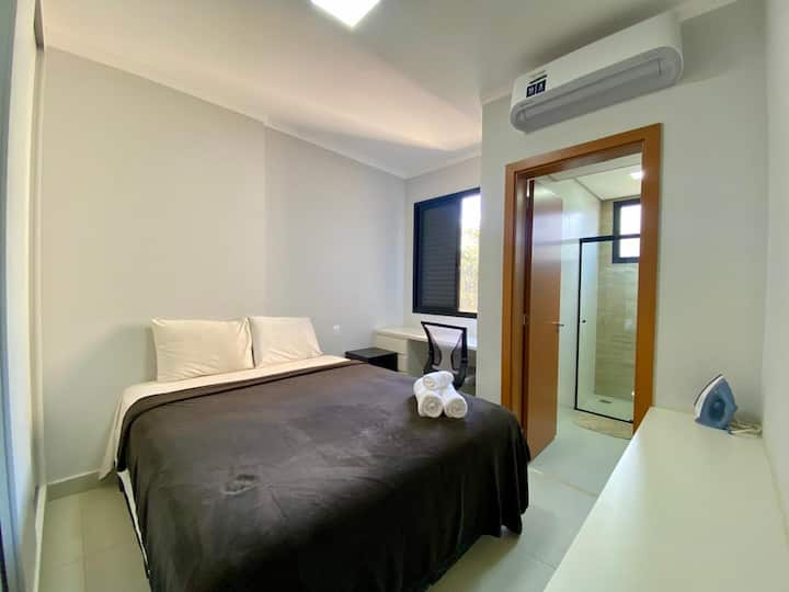 Ap. 1 Quarto Sacada Próx. Usp 65 - Ribeirão Preto